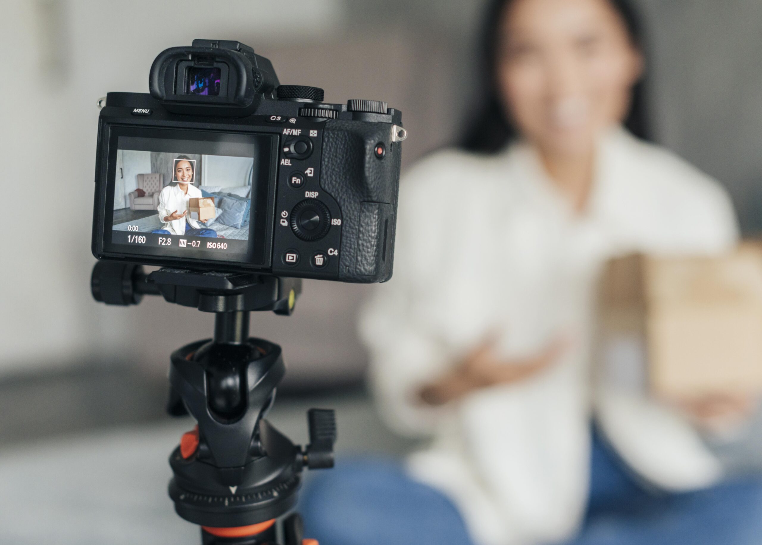 KOC MARKETING LÀ GÌ? PHÂN BIỆT SỰ KHÁC NHAU GIỮA KOL VÀ KOC MARKETING ...